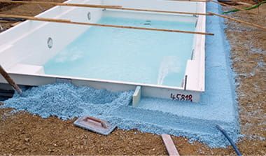 Pooldämmung von Thermaton | Die effiziente Pool-Isolierung - Thermaton.de